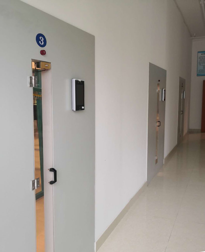 Uniform Storage, Warehouse - Automation from FRESH equipment